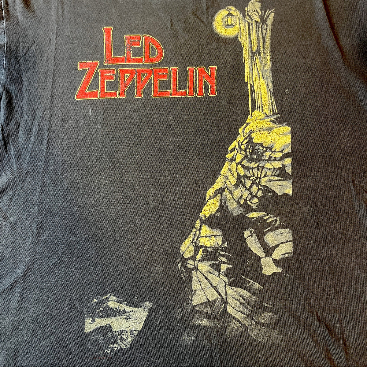 LED ZEPPELIN「ZOSO」L – Cloakedinblack